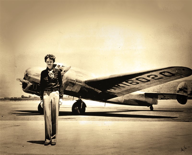 Amelia Earhart, la pioniera scomparsa nell’oceano