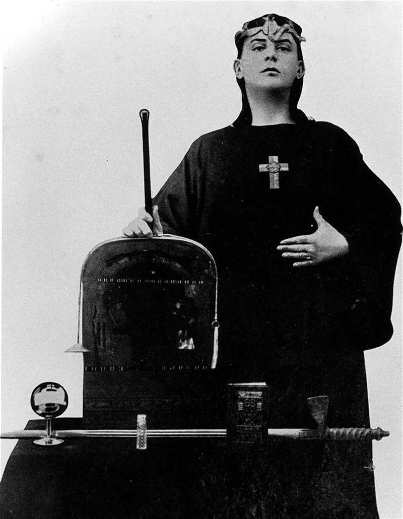 Aleister Crowley, il mago nero