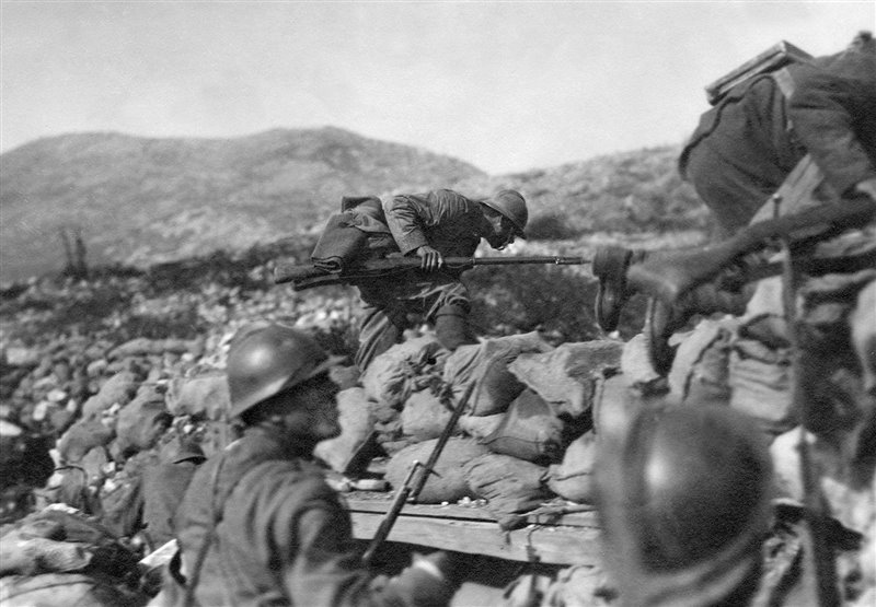 Prima guerra mondiale. Morire per mano amica nelle trincee italiane